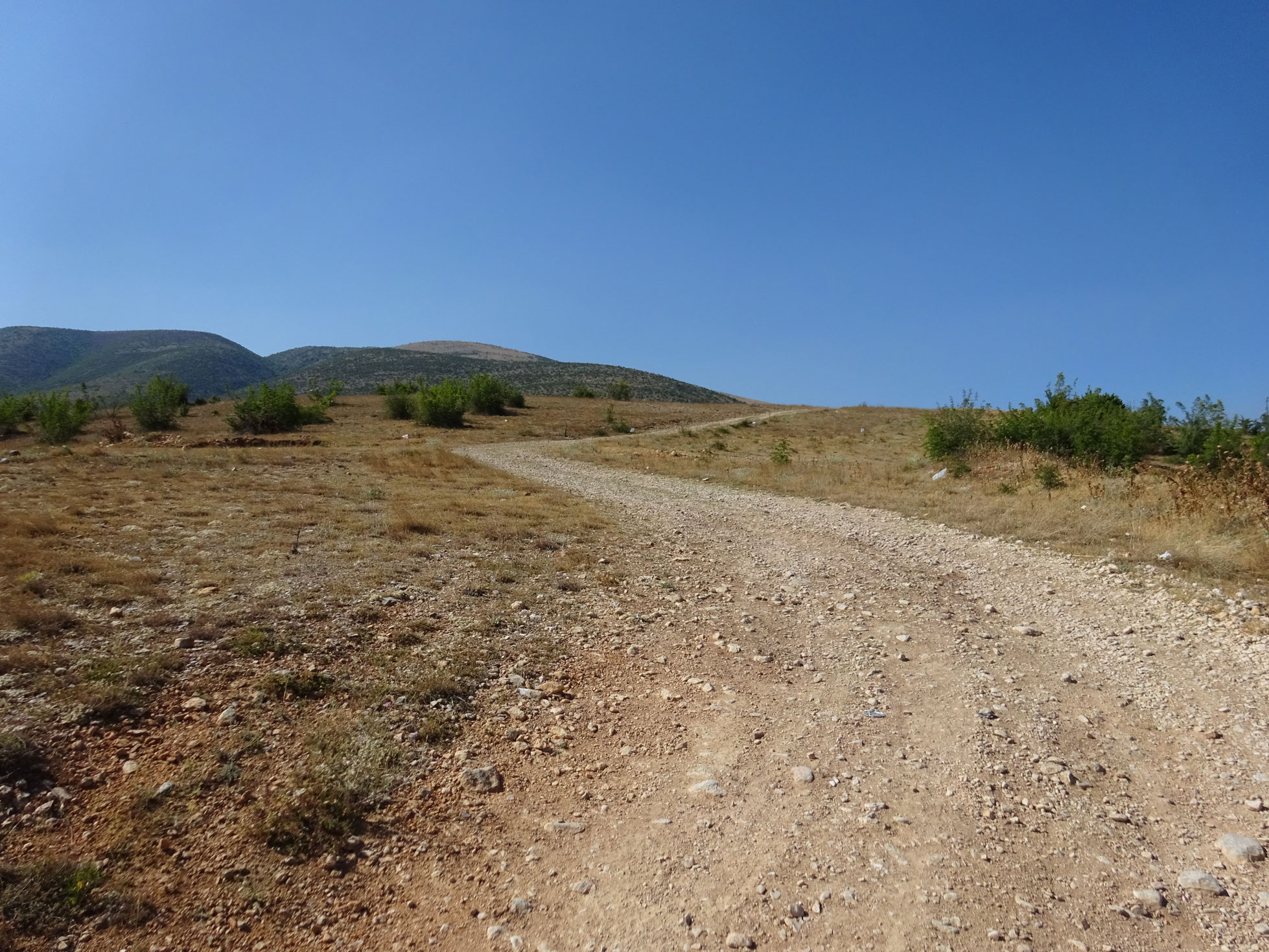 Dona Duka Cave near Rashche (2 km) – My Macedonia Blog