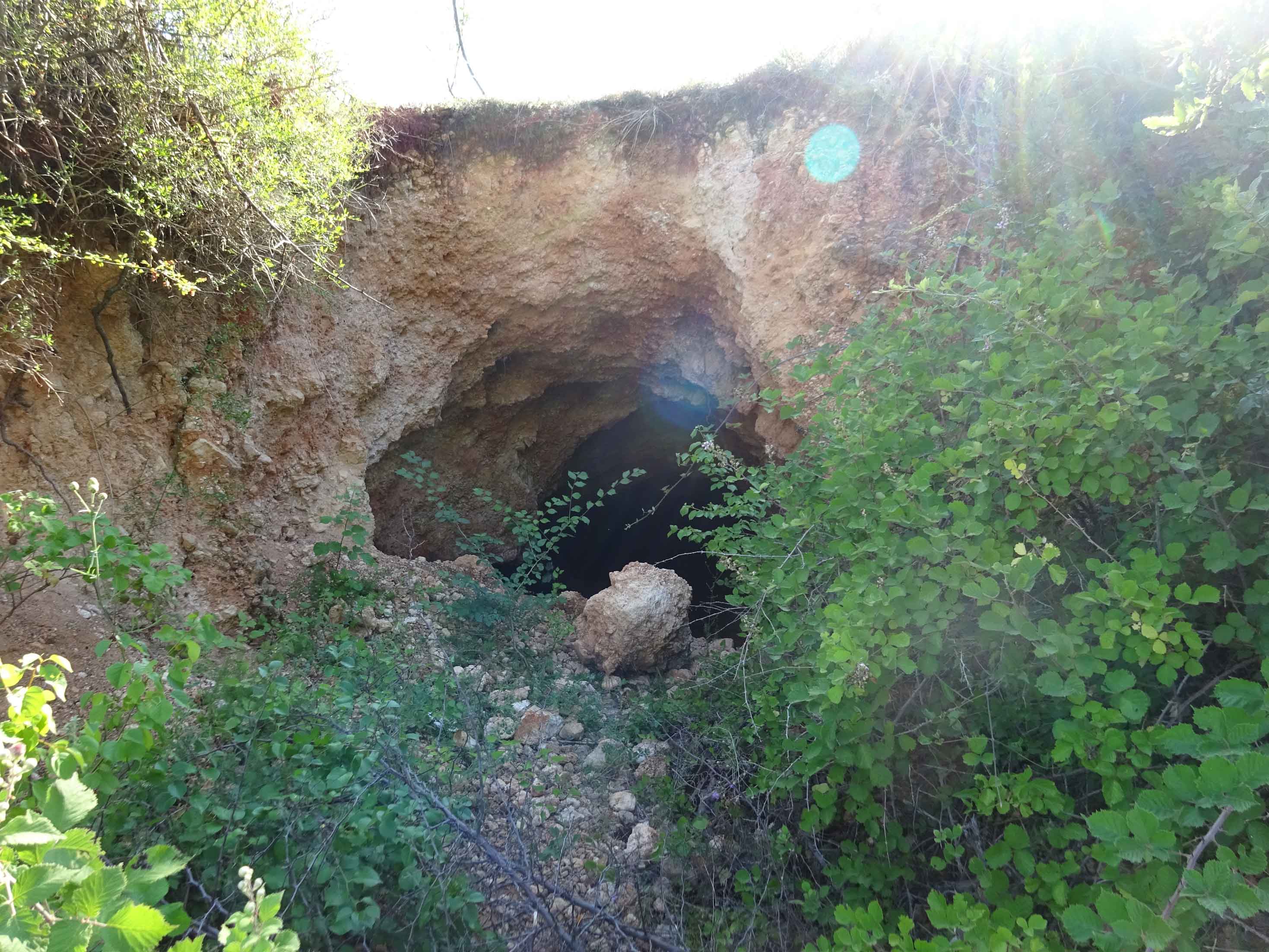 Dona Duka Cave near Rashche (2 km) – My Macedonia Blog