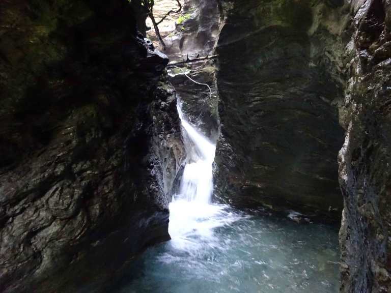 Bozovce to Leshnica Waterfall (16.5 km) – My Macedonia Blog