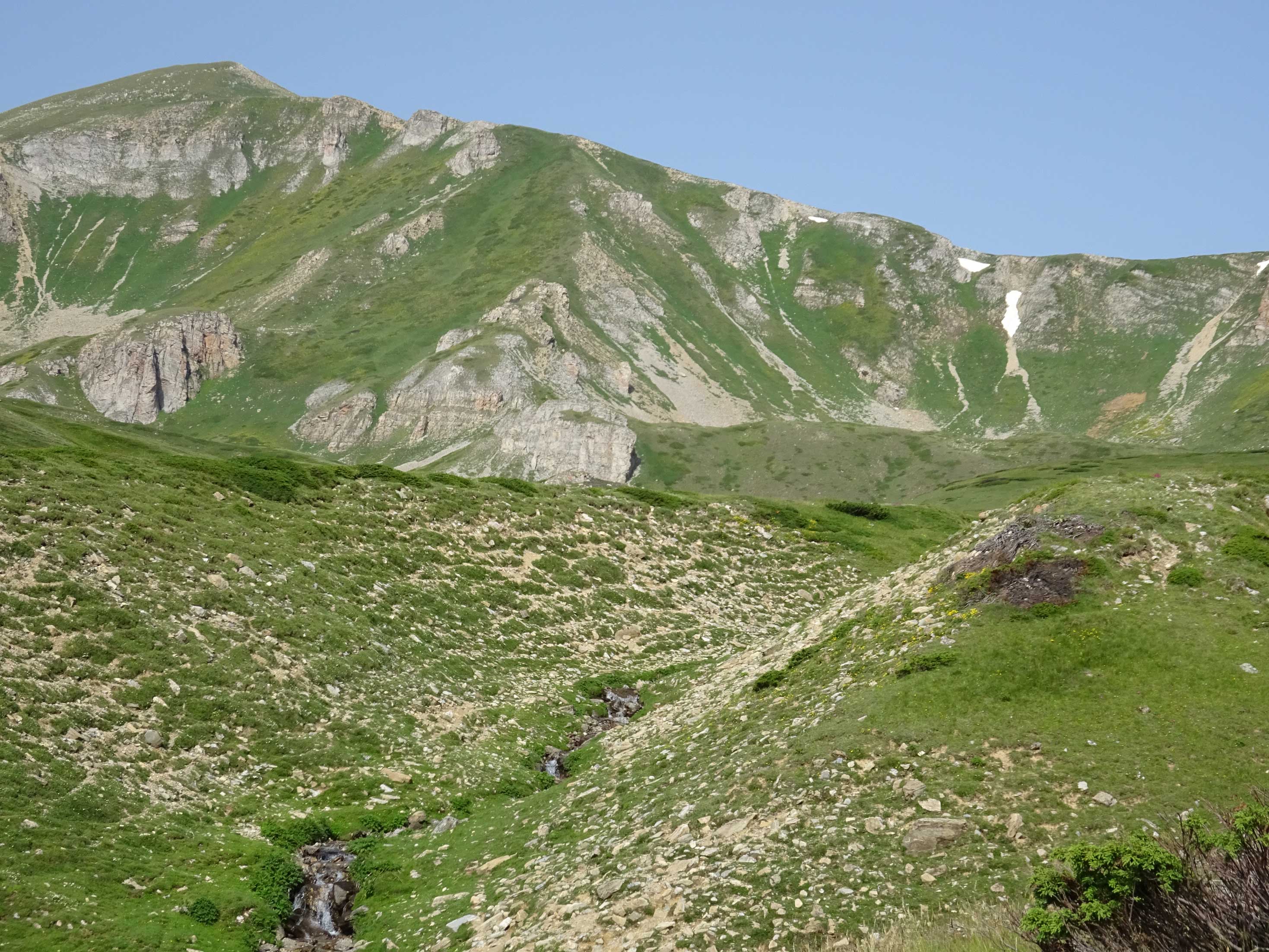 Popova Shapka to Titov peak (22 km) – My Macedonia Blog